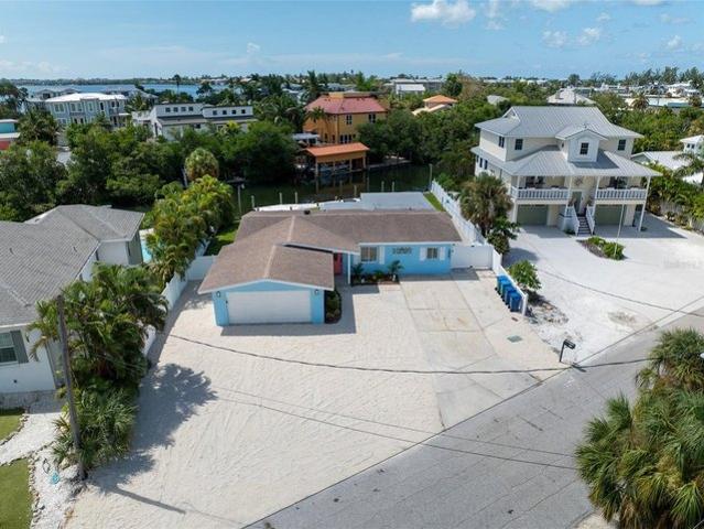 507 59th St, Bradenton Beach, FL 34217
