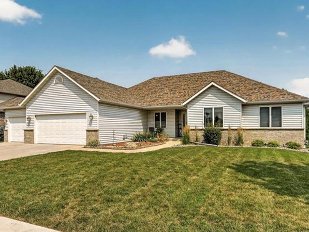 507 9th St NW, Byron, MN 55920