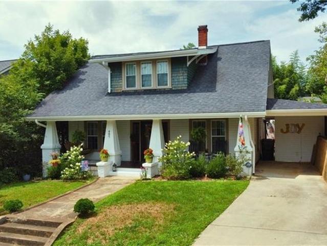507 9th St, North Wilkesboro, NC 28659