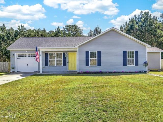 507 Cherry Blossom Ln, Richlands, NC 28574