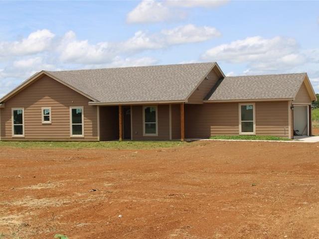507 Crusher Rd, Jacksboro, TX 76458