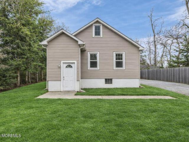 507 Adamston Road