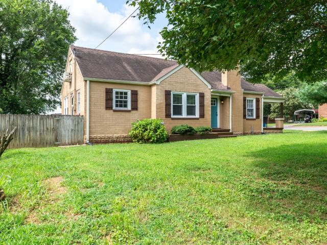 507 Adams Ave