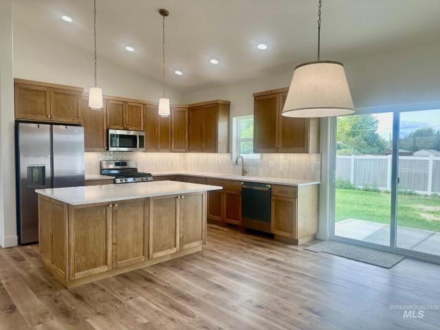 507 Eclipse Dr