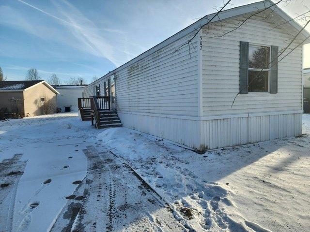 507 Fox Point Dr Unit 550, Michigan City, IN 46360