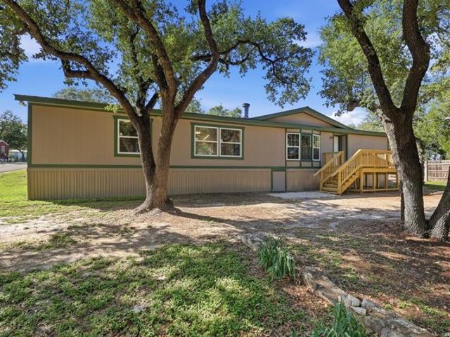 507 Forest Hill St, Canyon Lake, TX 78133