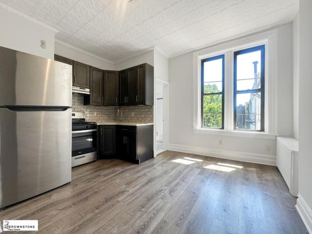 507 Henry Street, Brooklyn, NY