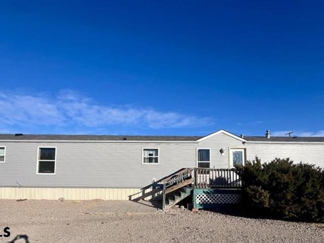 507 Illinois Ave, Harrisburg, NE 69345