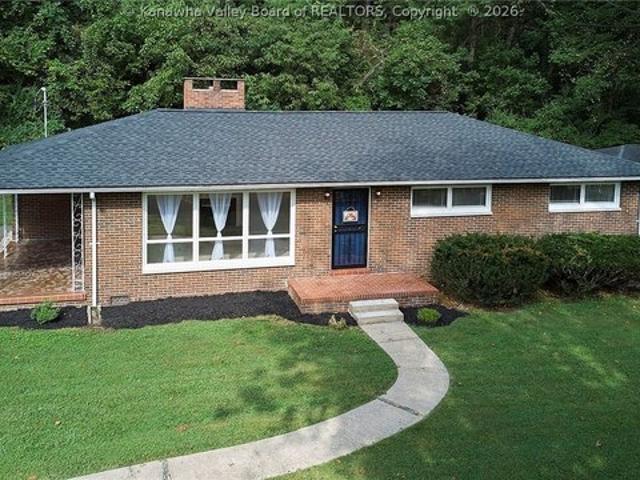507 Orchard Ave SE, Saint Albans, WV 25177