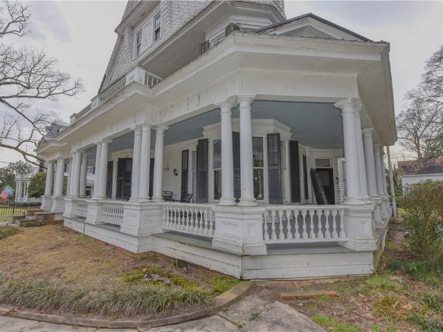 507 Main Street N Road