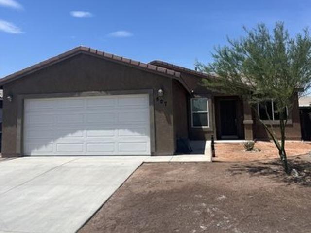 507 Meadow Ct, Imperial, CA 92251