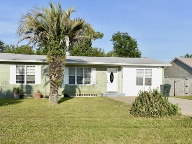 507 Michigan Ave, Lynn Haven, FL 32444