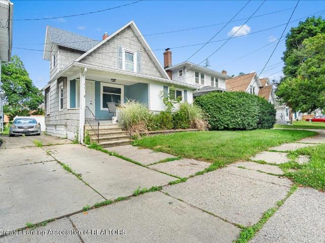 507 N Clemens Avenue