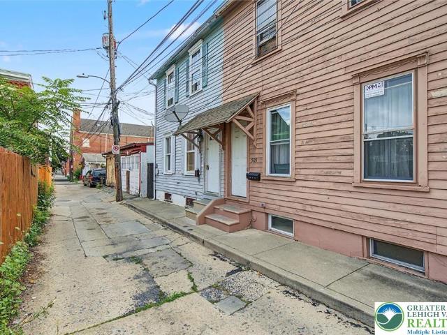 507 N Refwal Street