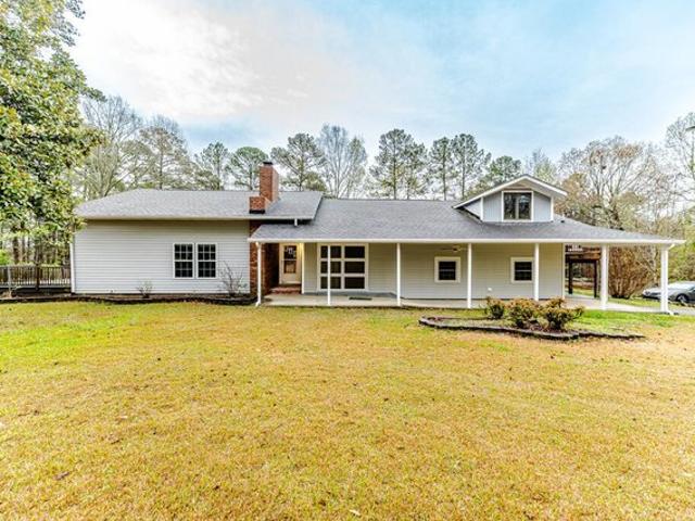507 Nixon Dr, Sanford, NC 27330