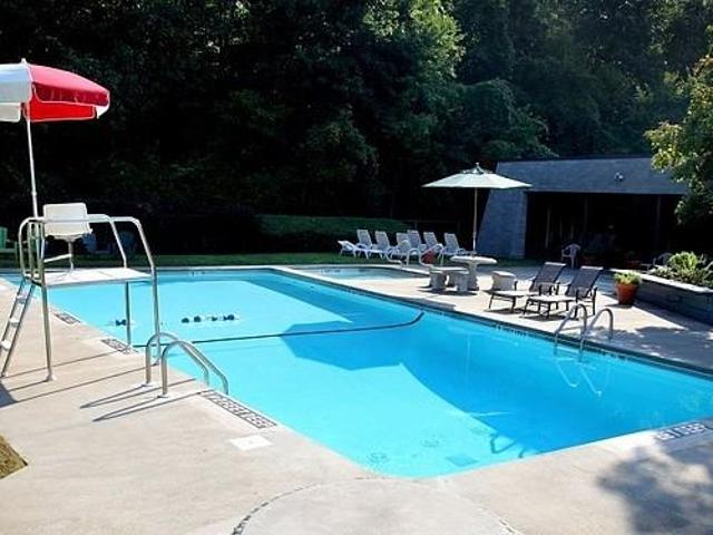 507 Sherwood Drive North 2 Bedroom Apartment for Rent at 507 Sherwood Dr N, Middletown, NY 10941