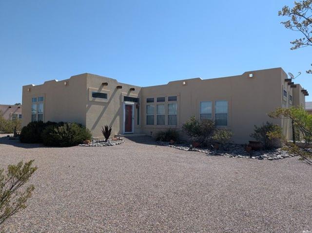 507 Skyline Dr, Elephant Butte, NM 87935