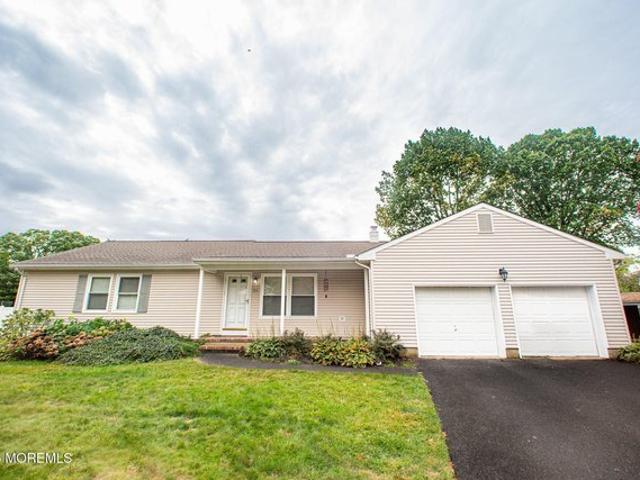 507 Sloop Ct, Toms River, NJ 08753