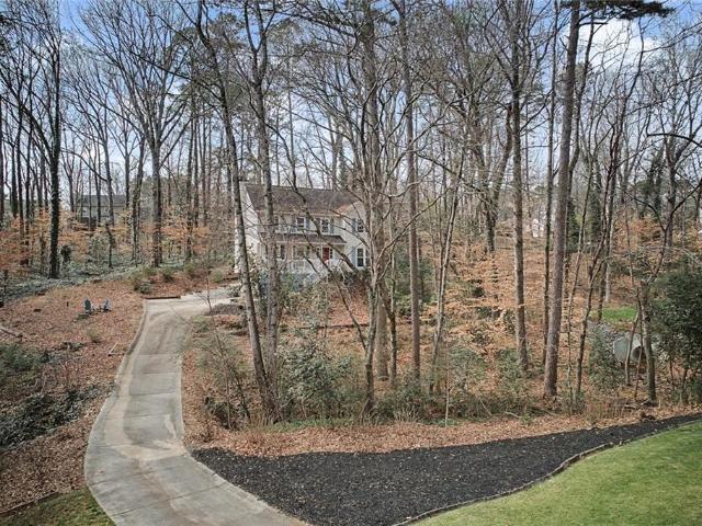 507 Spring Creek Way NE
