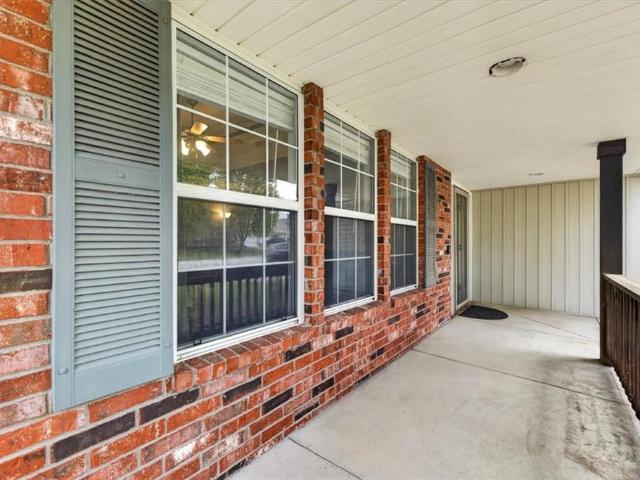 507 SW Cross Creek Drive