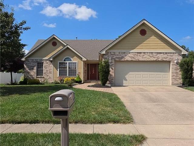507 Patricia Faye Ct, Brookville, OH 45309