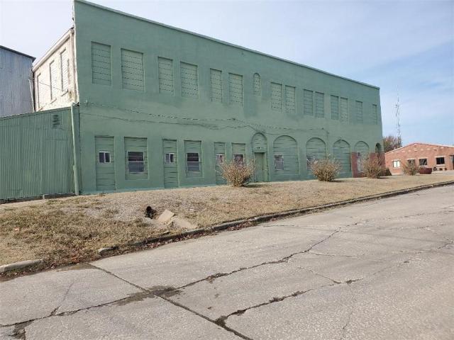 507 W Broadway Street