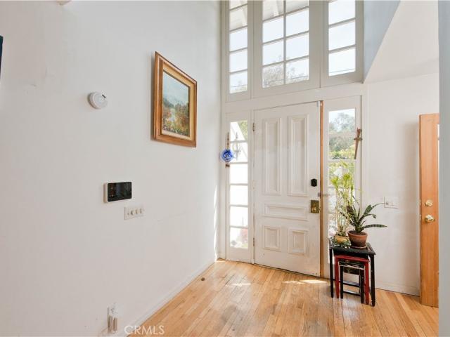 507 W Rustic Rd, Santa Monica, CA 90402 | MLS #PTP2603