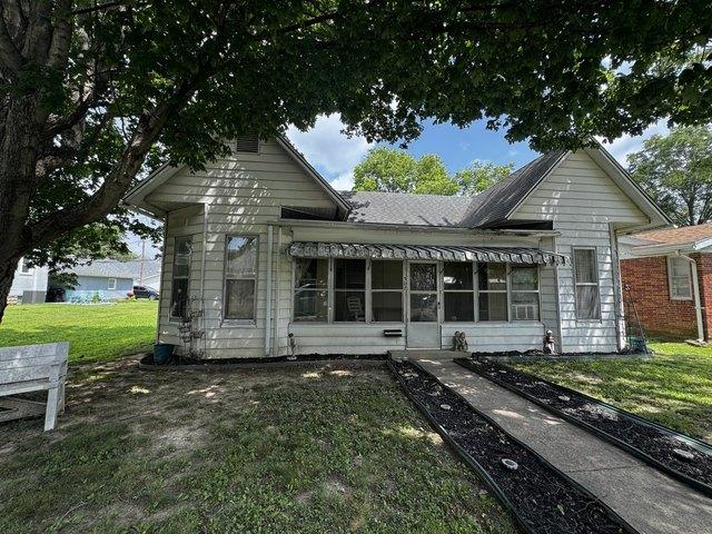 507 W South St, Pinckneyville, IL 62274