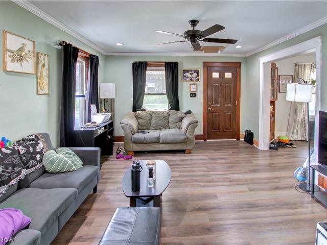 507 W Smith