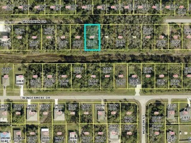 507 Woodman Dr, Lehigh Acres, FL 33972