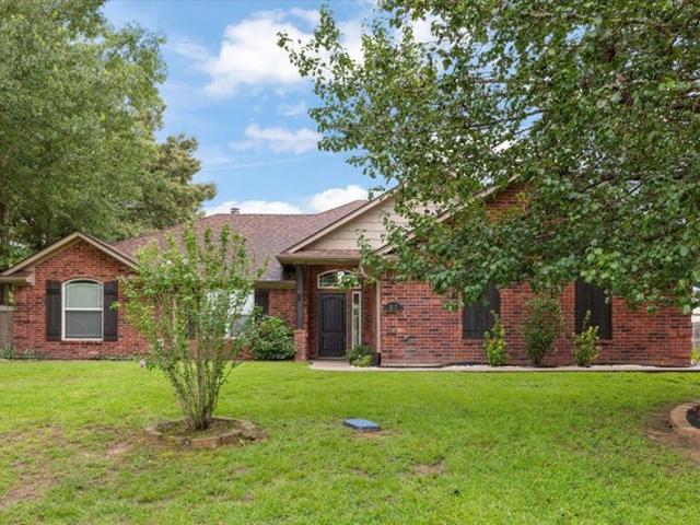 507 Willow St, Hallsville, TX 75650