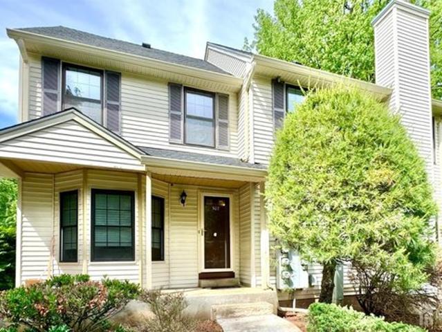 507 Timber Oaks Rd, Edison, NJ 08820