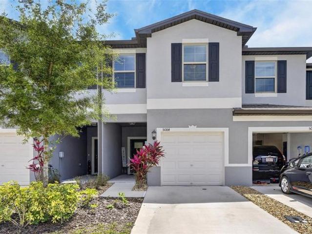 5084 Forum Blvd, Holiday, FL 34690