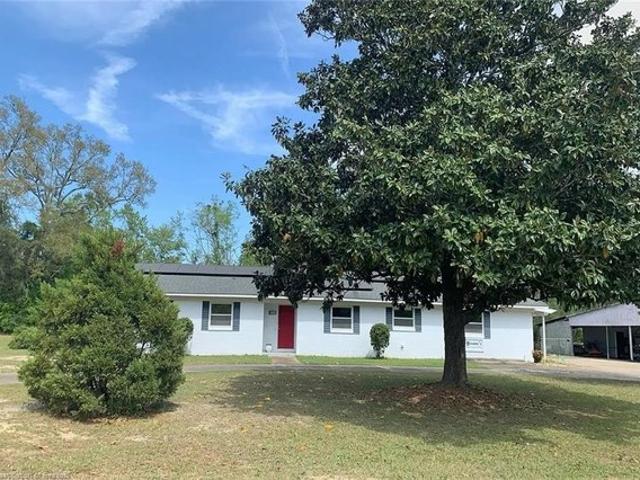 5084 Serry Ln, Milton, FL 32571