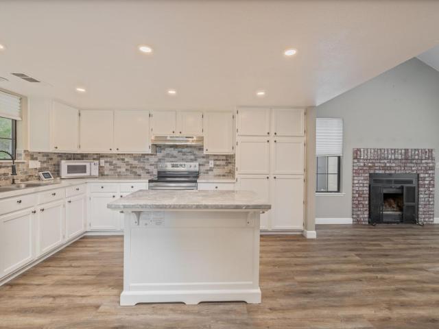 50850 Smoke Tree Trail, Bass Lake, CA 93604 | MLS #643608 | Compass