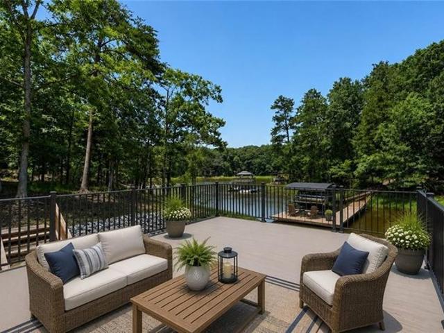 5085 Balus Dr, Gainesville, GA 30504