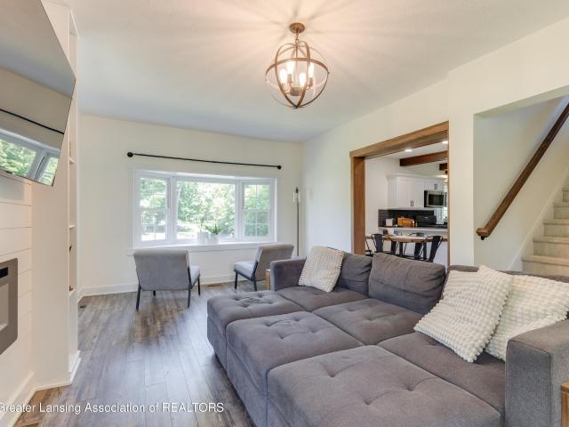 5085 Durfee Road