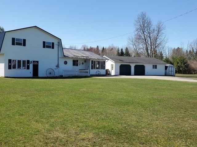 5085 W Redstone Rd, Saint Louis, MI 48880