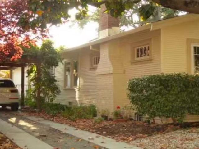 50879300 1447 Laguna Avenue