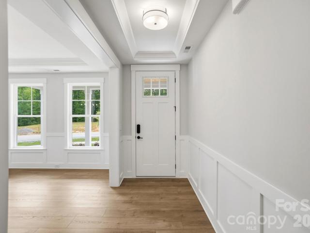 5080 McLaughlin Loop