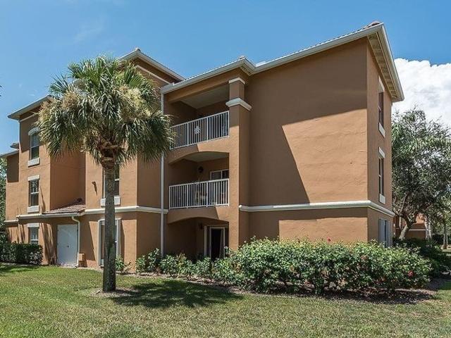 5080 Fairways Cir Apt 202, Vero Beach, FL 32967