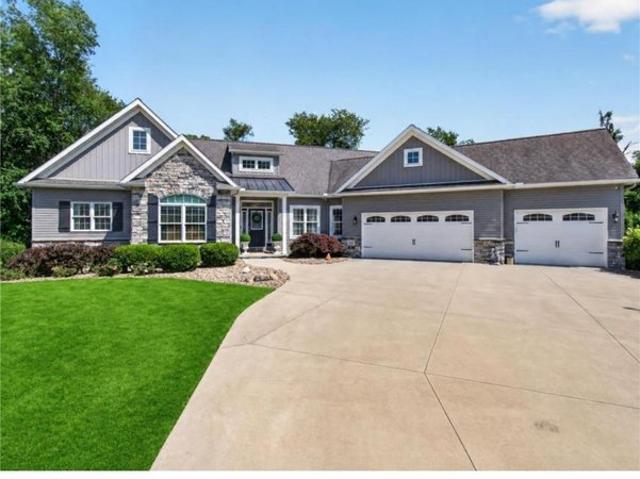 5081 Crooked Creek Dr, Wooster, OH 44691