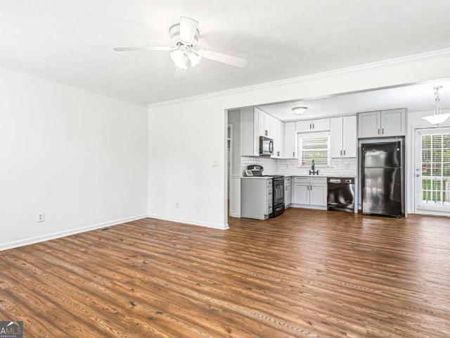 5082 Central Church Road