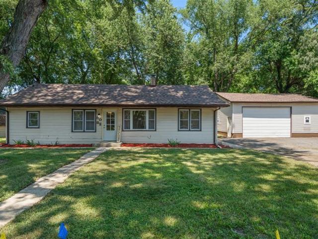 5082 Concord Ave, Portage, IN 46368