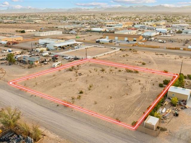 5082 S Pasadena Rd, Fort Mohave, AZ 86426
