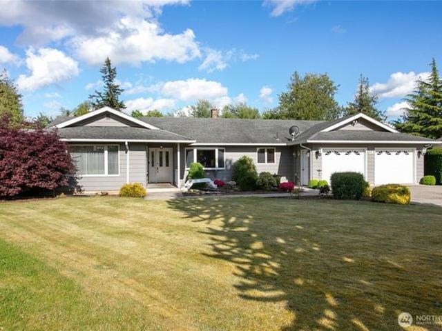 508 17th St, Lynden, WA 98264