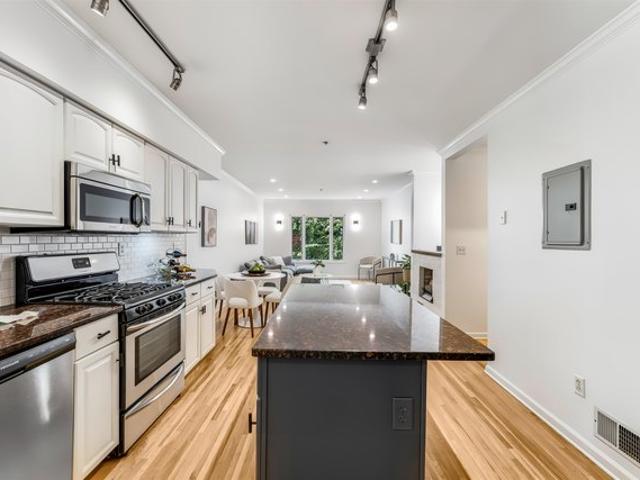 508 1st St Apt 2W, Hoboken, NJ 07030