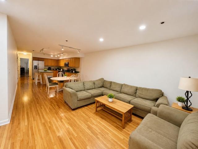 508 1St St # 2E