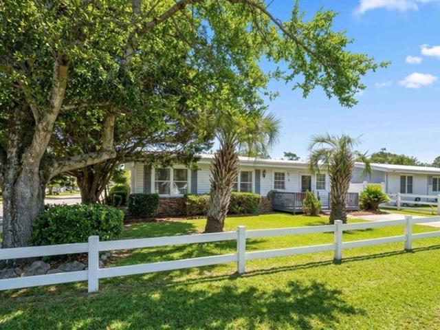 508 26th Ave S, North Myrtle Beach, SC 29582