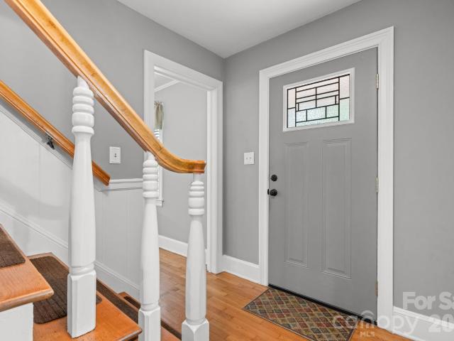 508 2nd Avenue NE